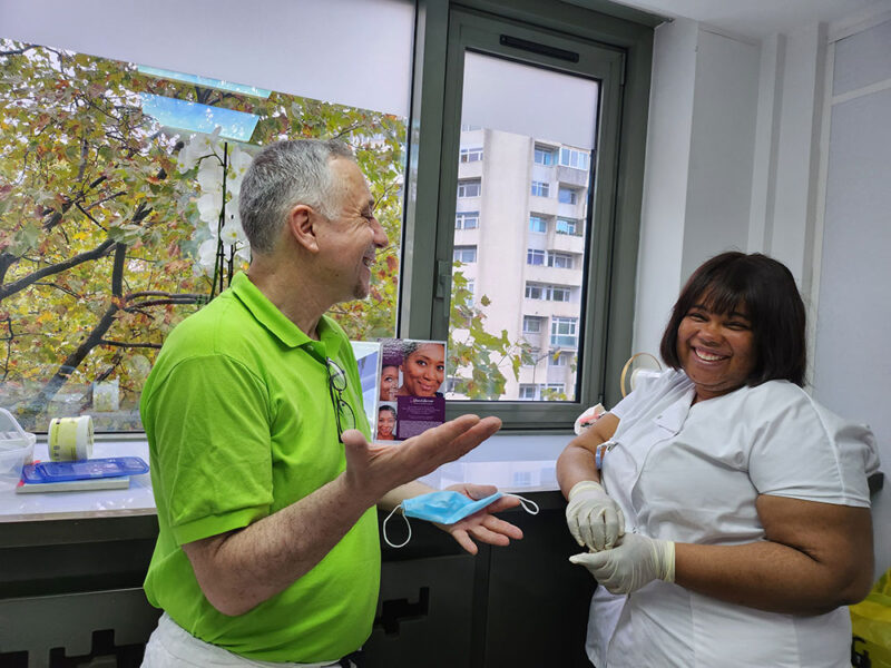 Dentiste Paris 16 - Dr Marc Briois - Orthodontie invisible Paris 16